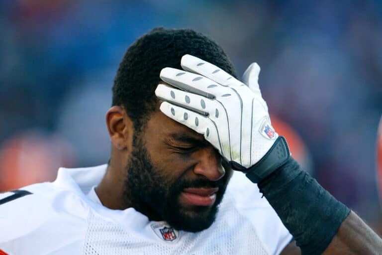 What Happened To Braylon Edwards? (Complete Story)