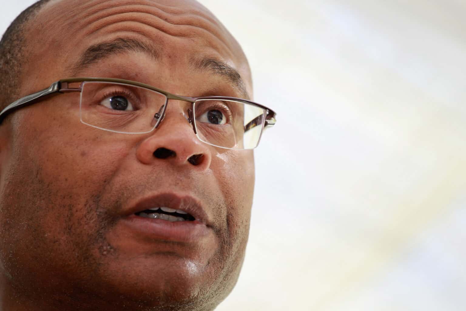 The Life And Career Of Mike Singletary (Story)