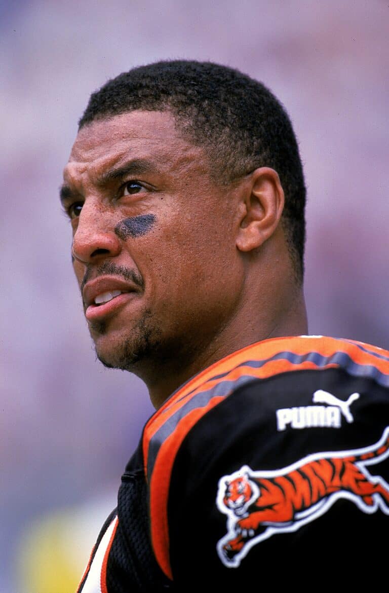 The Life And Career Of Carl Pickens (Story)