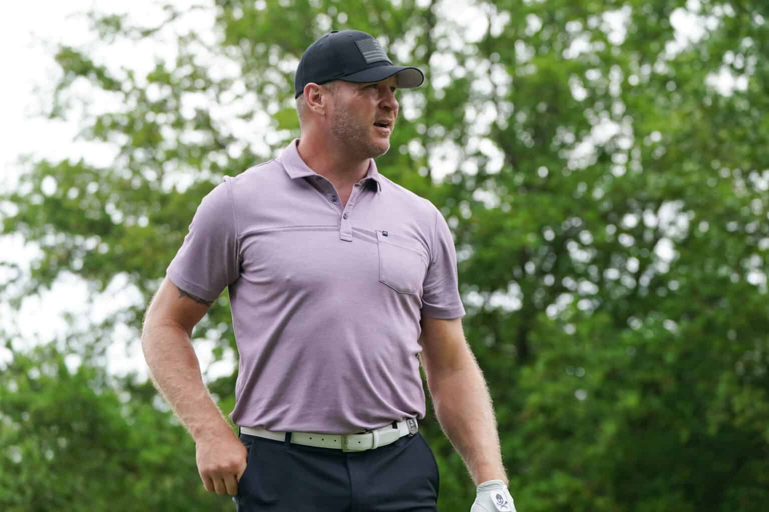 The Life And Career Of Brian Urlacher (Story)