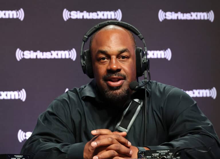 The Life And Career Of Donovan McNabb (Story)